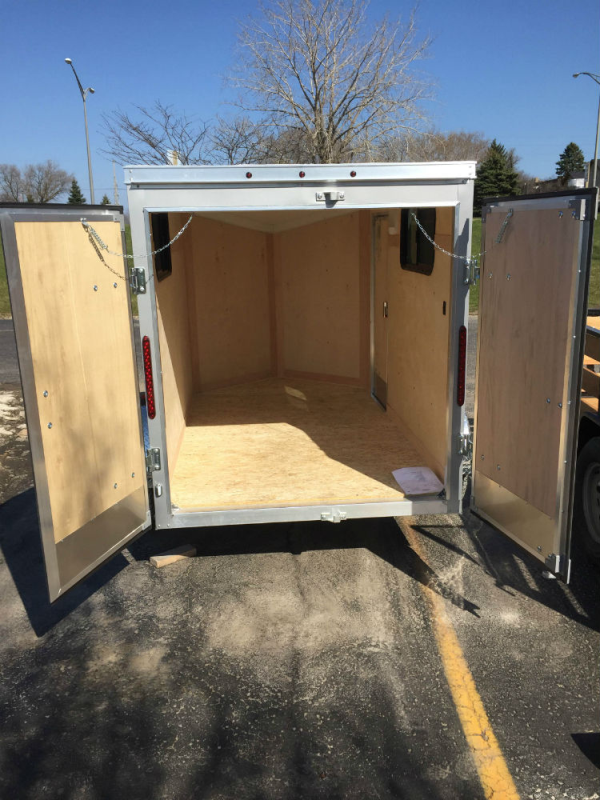 Enclosed Trailer With Windows at Phyllis Gordon blog