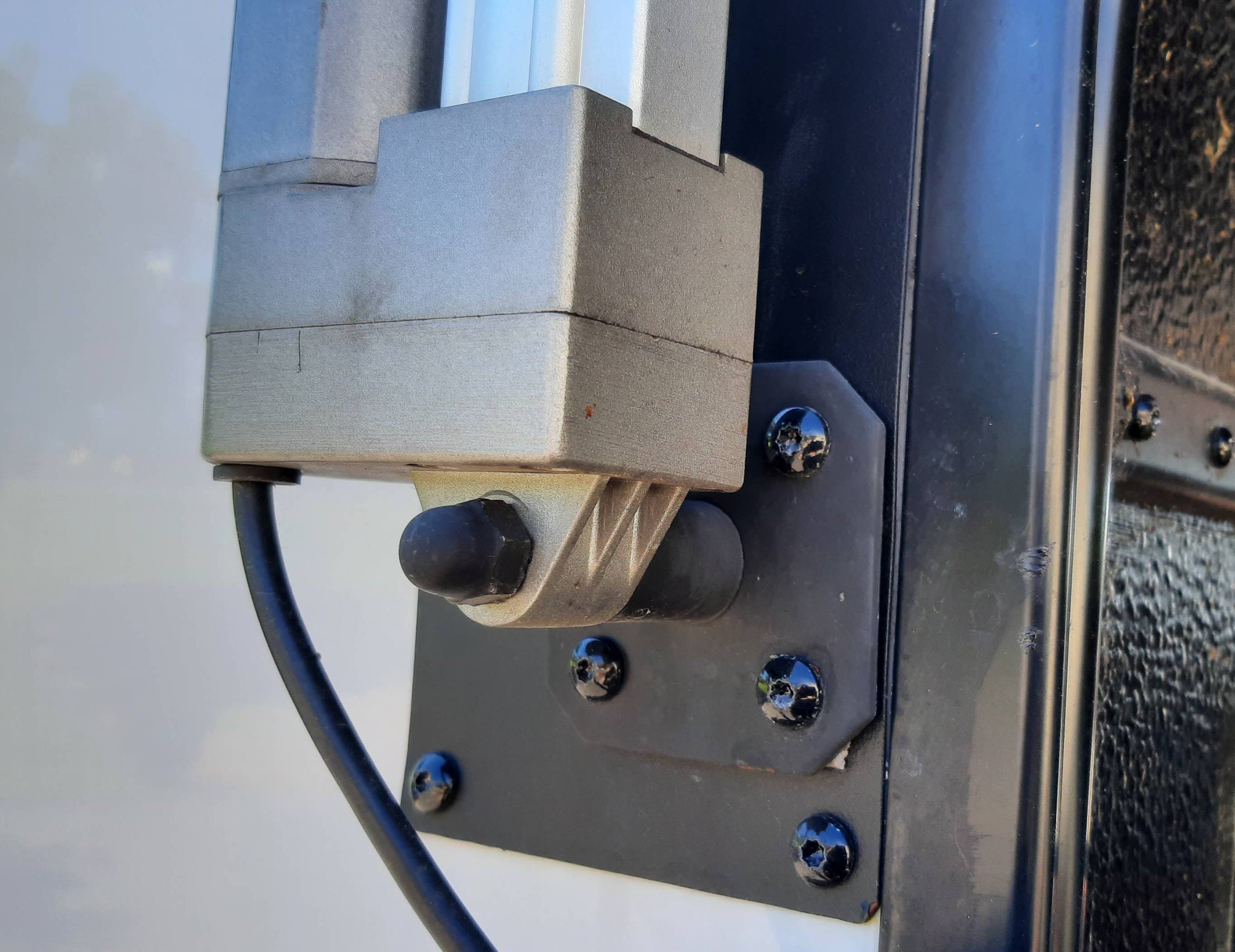 Power Roof Actuator Mounting Bracket for Pop Up Campers and Truck ...