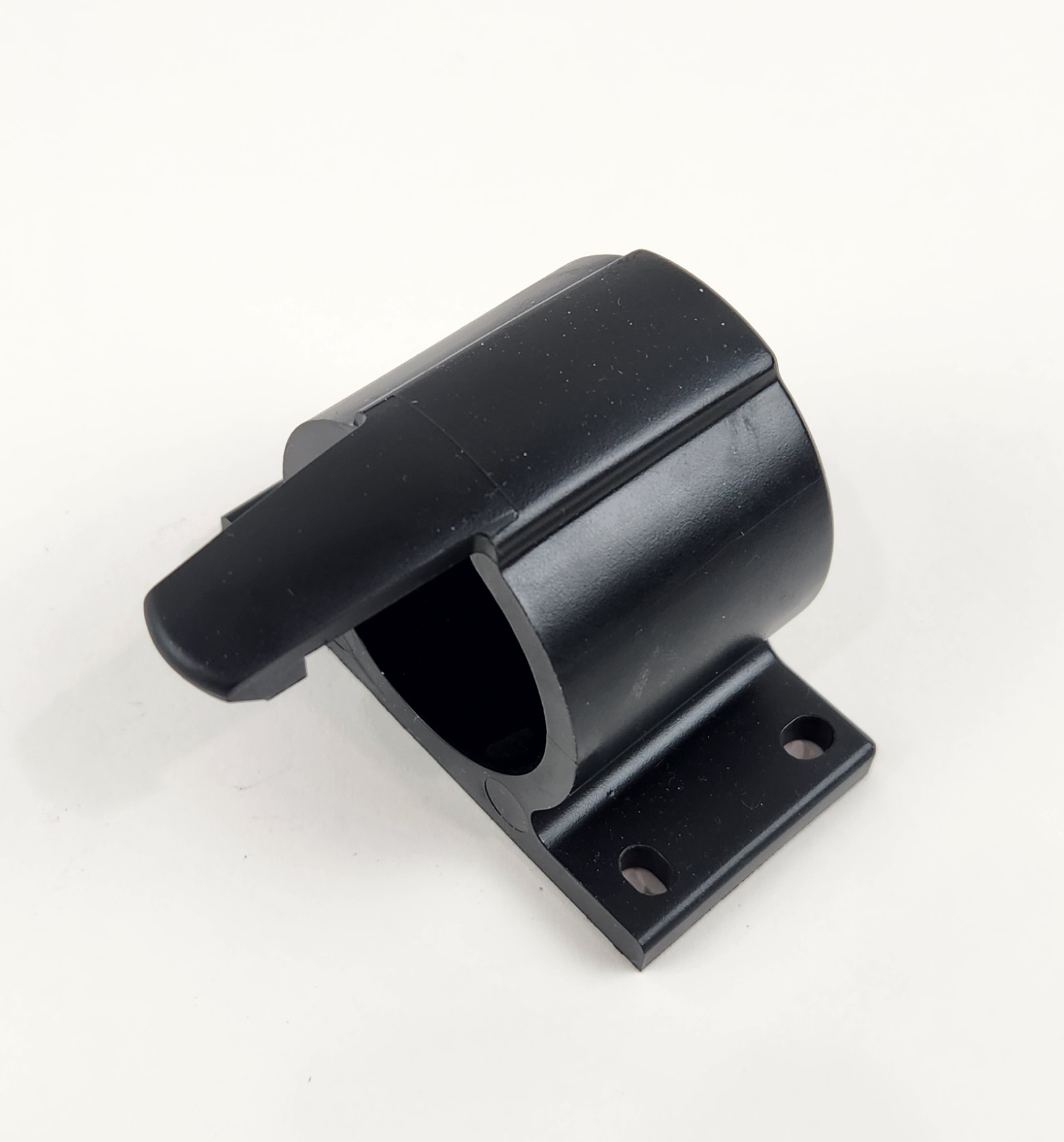 Triton 09242 Trailer Wire Plug Holder | TRITON-09242 | Hanna Trailer Supply