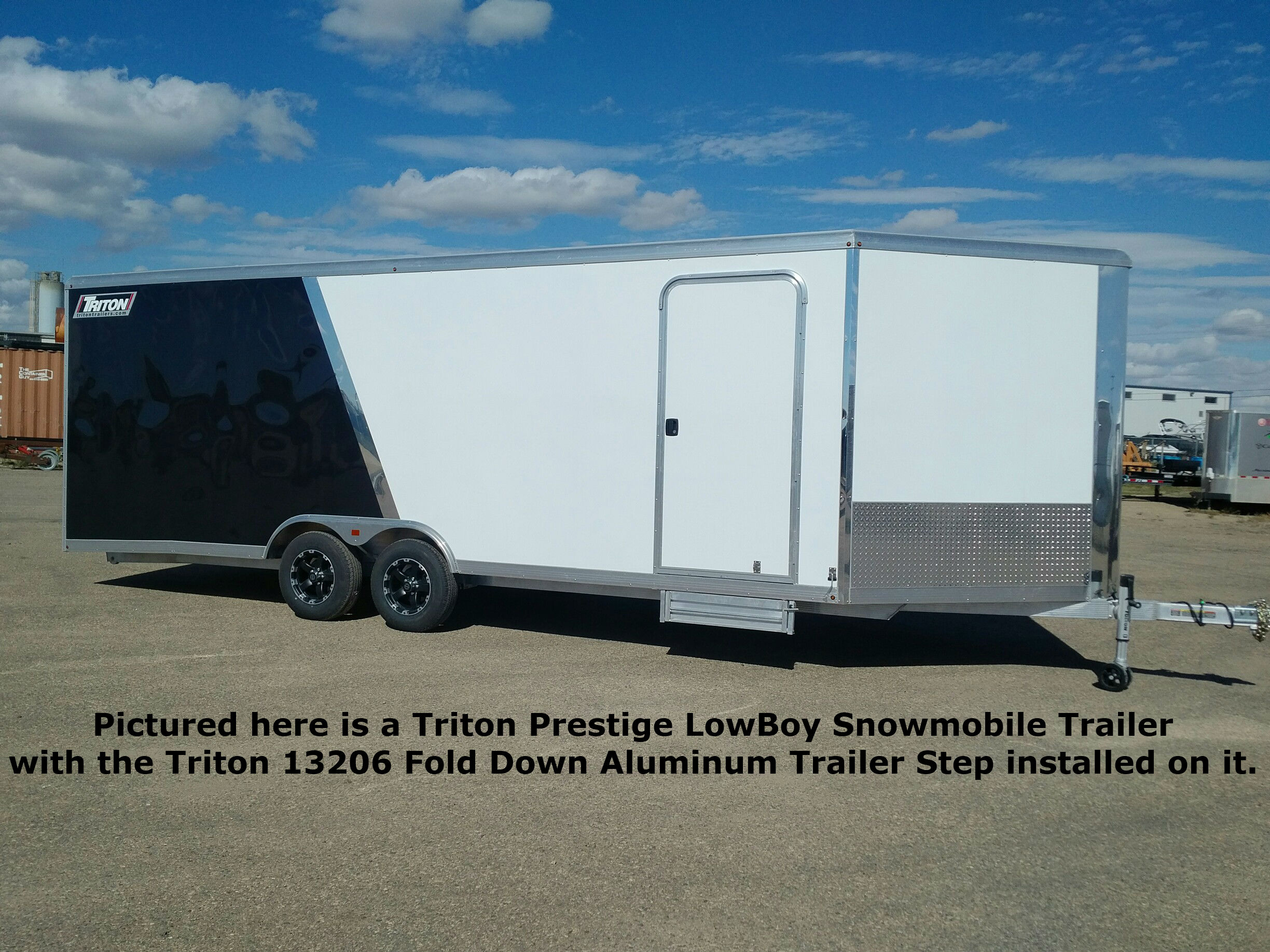 Triton 13206 Fold Down Aluminum Step | TRITON-13206 | Hanna Trailer Supply
